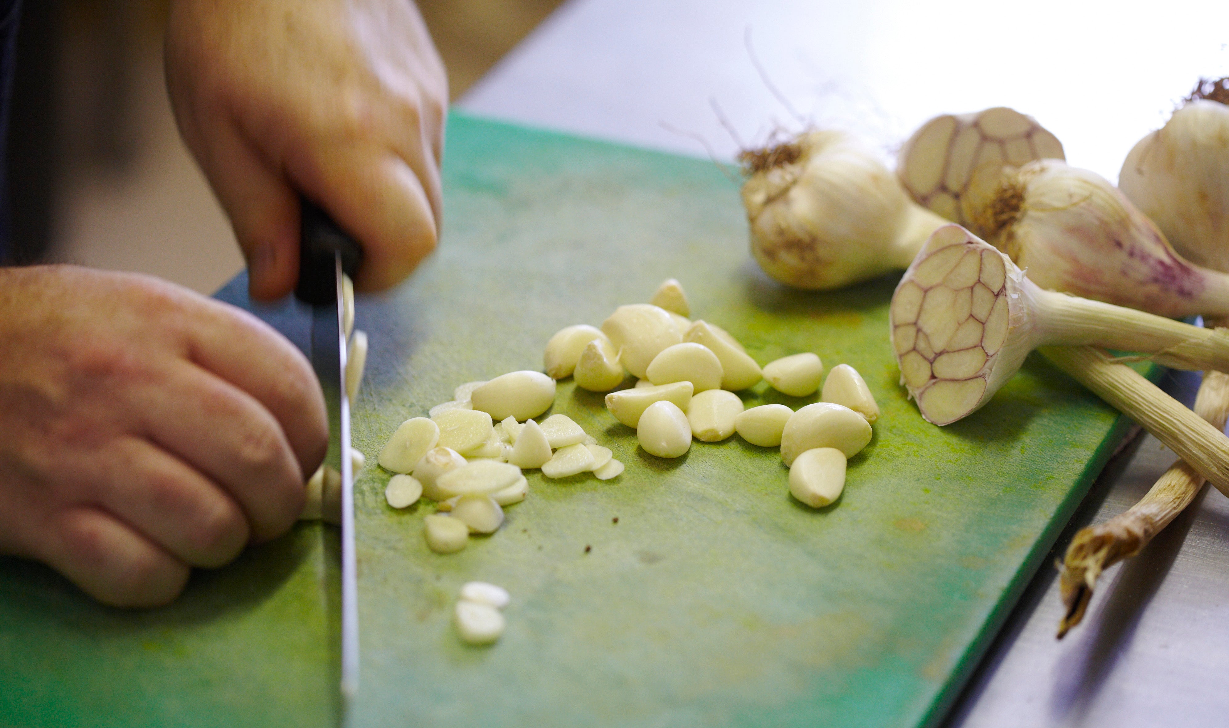 The Chemistry Behind Cooking With Garlic | The Garlic Farm Isle of Wight